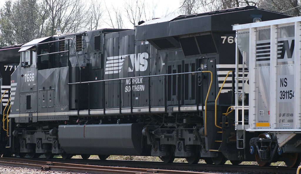 NS 7666